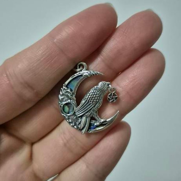 Phoenix Pendant With Exquisite Blue Crystal Annulus Symbolizing Rebirth ...