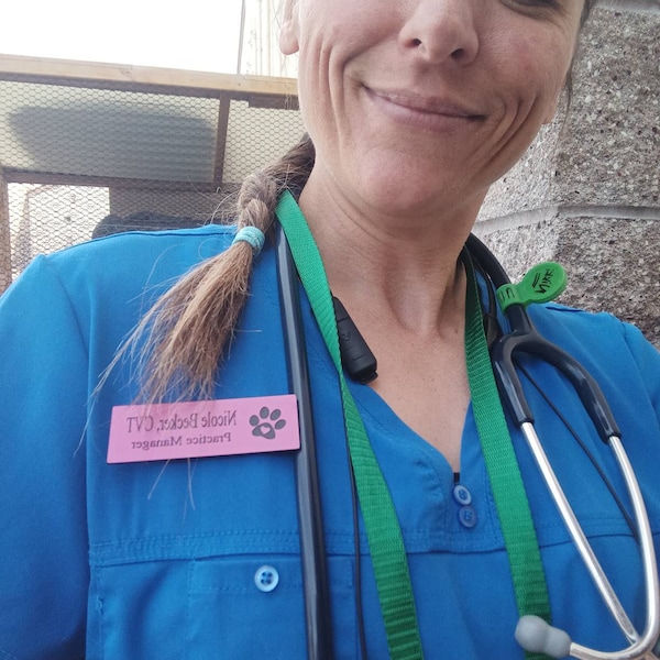 PAW PRINT Vet Tech Name Tag Veterinarian RVT Name Badge Veterinary ...