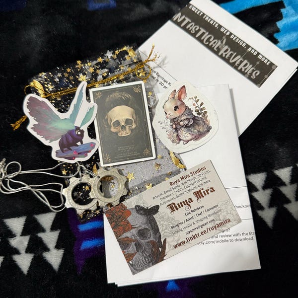 3D Printed Mothman Statue: Cryptid Ornament, Pendant, or Earrings - Etsy