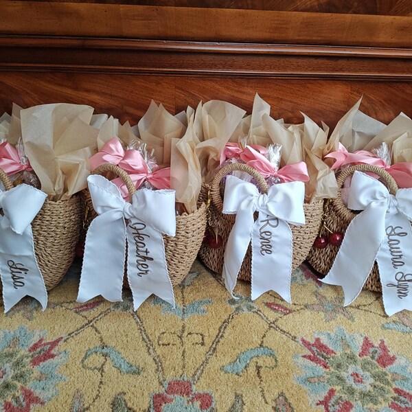 Monogrammed Flower Sash, Embroidered Sash, Spring Wreath Sash, Tulip ...