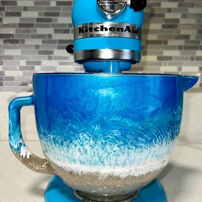 BLUE WAVES Beach Inspired Coffee Mug, Hand Poured Resin Art, Beach Mug ...