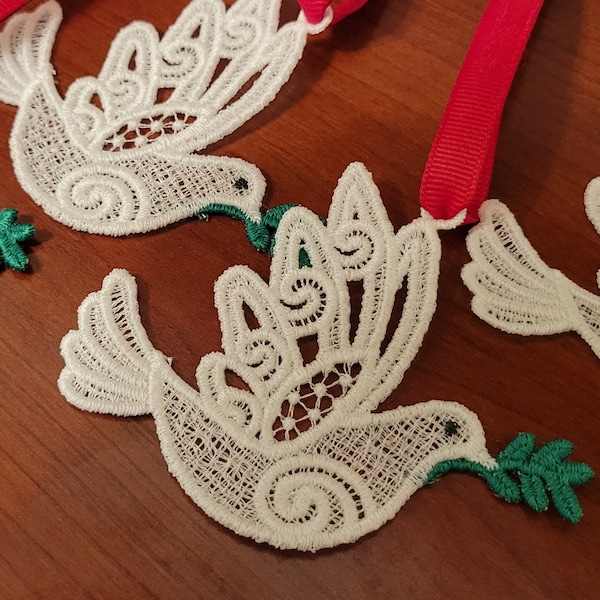FSL Filigree Christmas Dove - Free Standing Lace Machine Embroidery ...