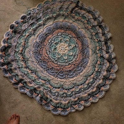 Flower Puddles Mandala Blanket Crochet Pattern - Etsy