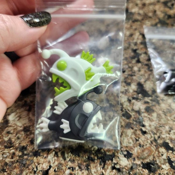 Anglerfish With Glow in the Dark White Pattern - Genuine LEGO® Animal ...