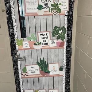 Student Desk Tags or Classroom Name Plates Editable Template Pastel ...