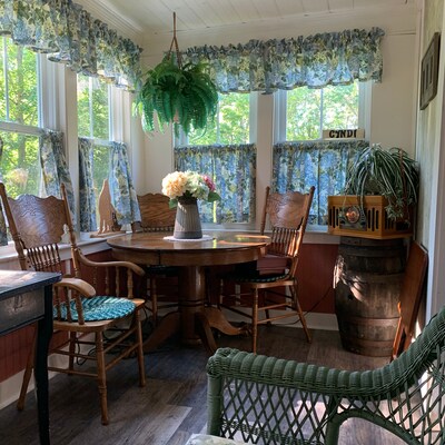 Hydrangea Blue Empress Valance - Etsy