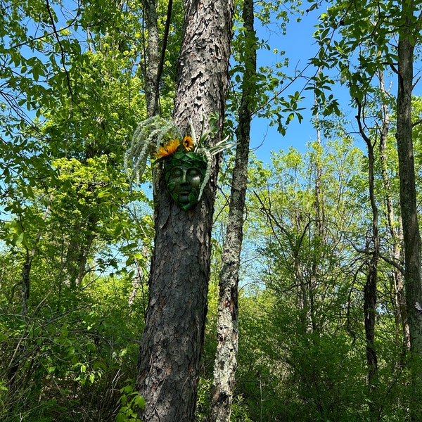 Perfect Rain Diverter Bird Sculpture Gutter Decorative Downspout ...