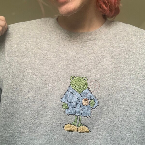 Embroidered Frog Crewneck L Comfy Frog Sweatshirt - Etsy
