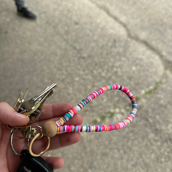 Heishi Keychain Bracelet, Rainbow Keychain, Beaded Keychain, Wristlet ...