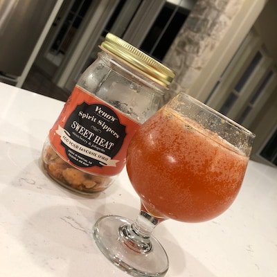 SWEET HEAT strawberry & Jalapeno DIY Tequila and Rum Infusion - Etsy