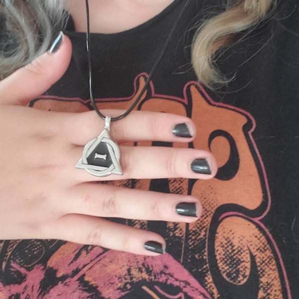Illuminati Button, All Seeing Eye Button - Etsy