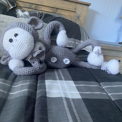Mike the Monkey Amigurumi Crochet Pdf Pattern EN, DK & NL - Etsy