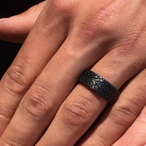 Drag Radial, Carbon Fiber Tread Ring. Drag Racing Wedding Band, Car Guy ...
