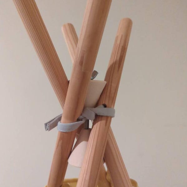 Set of 5 Teepee Wooden Poles Plus Stabilizer, Ideal for 5 Pole Teepees ...