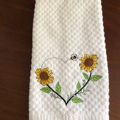 Sunflower Wreath Embroidery Design, Minimalist Embroidery Design ...