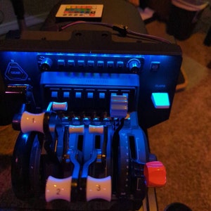 Honeycomb Alpha Yoke and Honeycomb Bravo Throttle Quadrant USB RGB ...