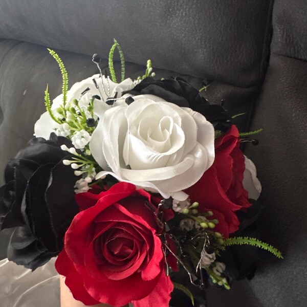 New Artificial Red Rose Bud Corsage, Red Rose Mother's Corsage, Red ...