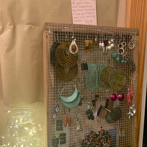 Free Standing Earring Holder, Chicken Wire Jewelry Organizer, Mesh ...