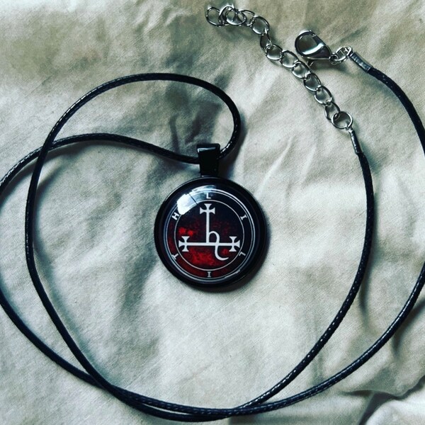 Clauneck Pendant, Wealth Demon, Black Magic Spell Amulet, Left Hand ...