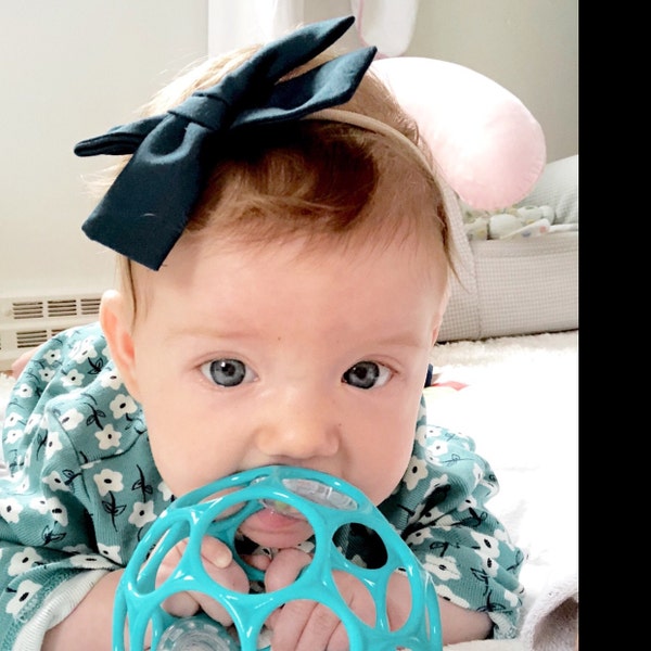 Team Embroidered Long Tail Bows - CUSTOM, Sports Team Fan Bows ...