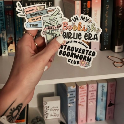 Introverted Bookworm Club Sticker, Reading Sticker, Cute Bookish ...