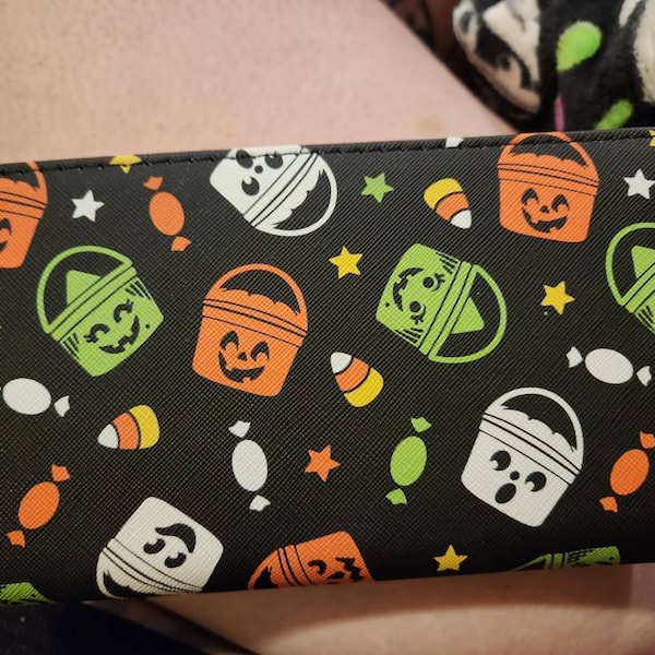Boo Bucket Wallet Purse - Etsy