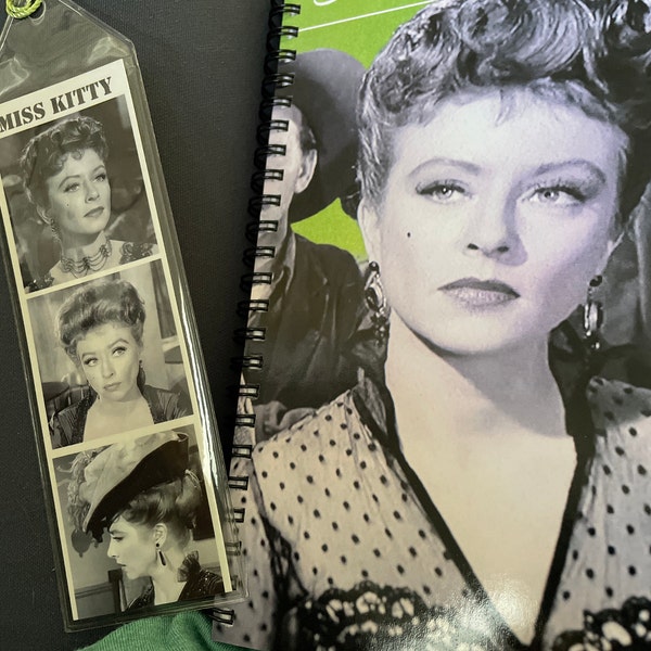 Perry Mason, Perry Mason Mini Poster Print, Raymond Burr, Perry & Della ...