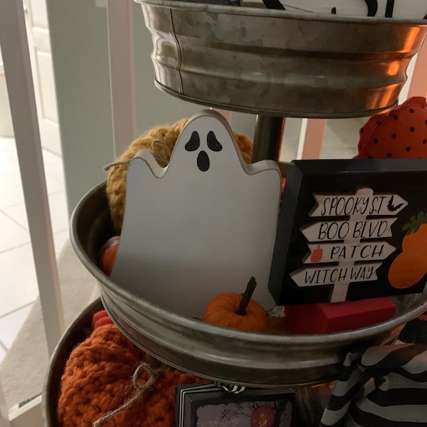 Wooden Ghosts - Wood Ghost - Tiered Tray Halloween Decor - Etsy