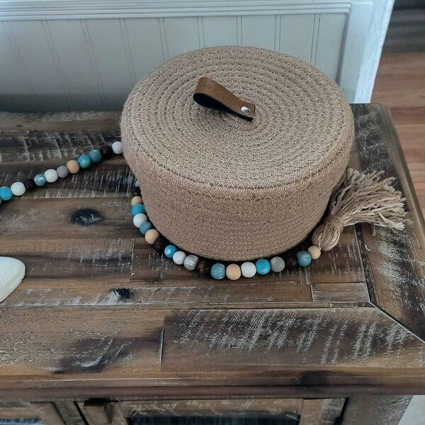 Chunky Rustic Wood Mittens CHRISTMAS ORNAMENTS Pair White Red Black ...