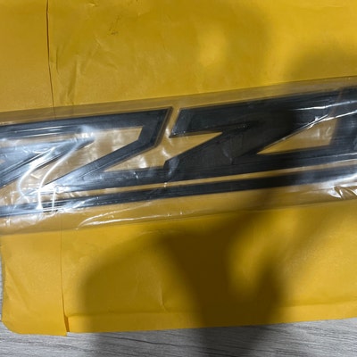 2021 Chevy Tahoe Redline Front Side Door Vehicle Nameplate Emblem ...