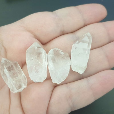 ONE Clear Quartz Crystal Point - Etsy