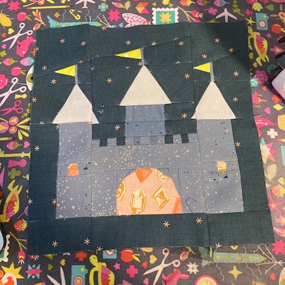 Castle Quilt Block Pattern, 4 Sizes PDF Instant Download, Nursery Decor ...