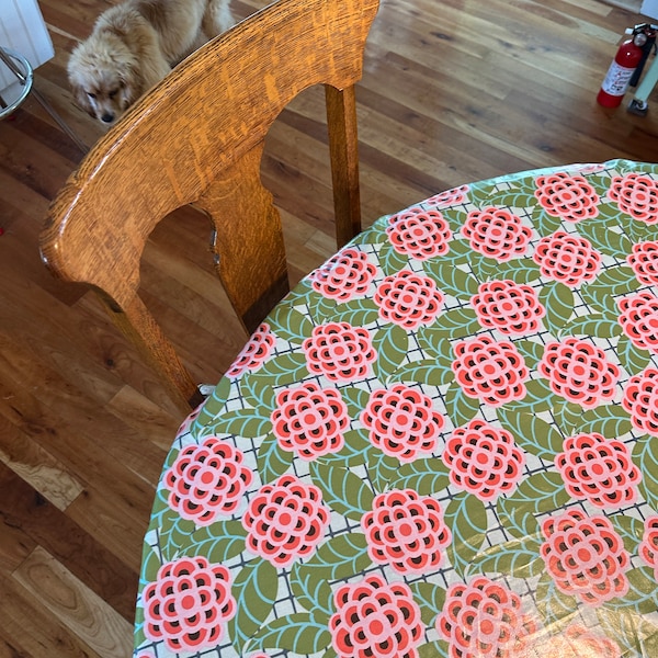 Fitted Tablecloth - Wipeable & Washable, BPA Free Laminated Cotton ...