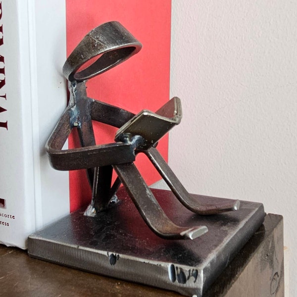Quiet Reader Bookend - Etsy