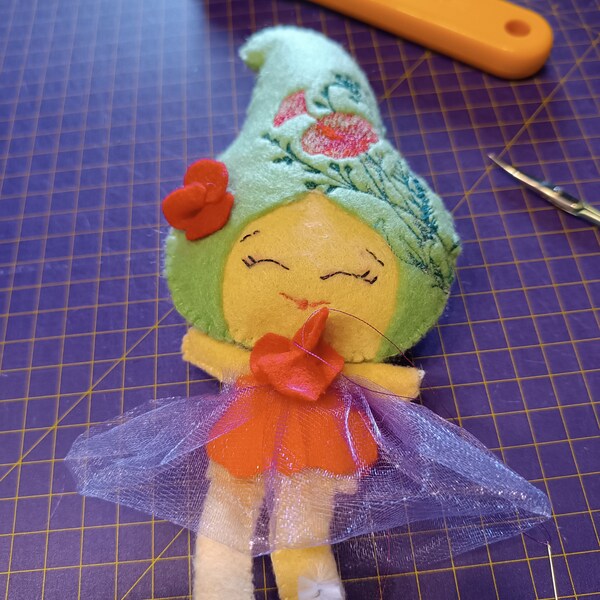 PDF Pattern. the Daisy and the Dandelion. Plush Doll Pattern, Softie ...