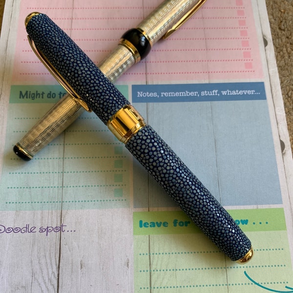Ocean Blue Stingray Leather Fountain Pen With Sterling Silver Grip ...