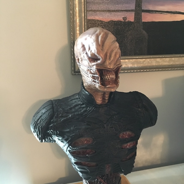Hellraiser Chatterer Bust Statue Horror - Etsy