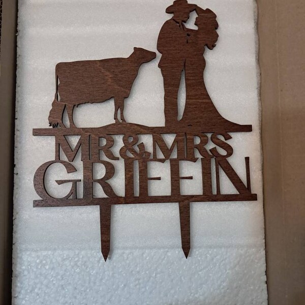 Farmer Wedding Cake Topper, Wedding Couple With Cow, Ranch Wedding Cake ...
