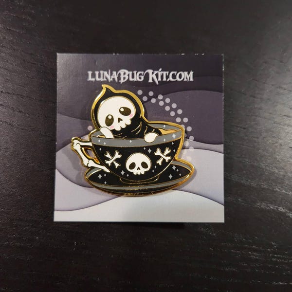 Tama-goth-y Vinyl Sticker - Tamagotchi Sticker - Etsy