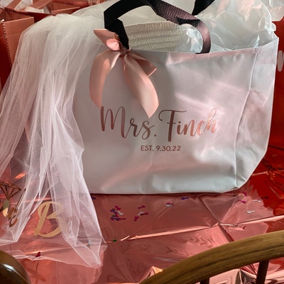 Bride Tote Bags, Personalized Bride Bag, Wedding Gift, Bridal Shower ...