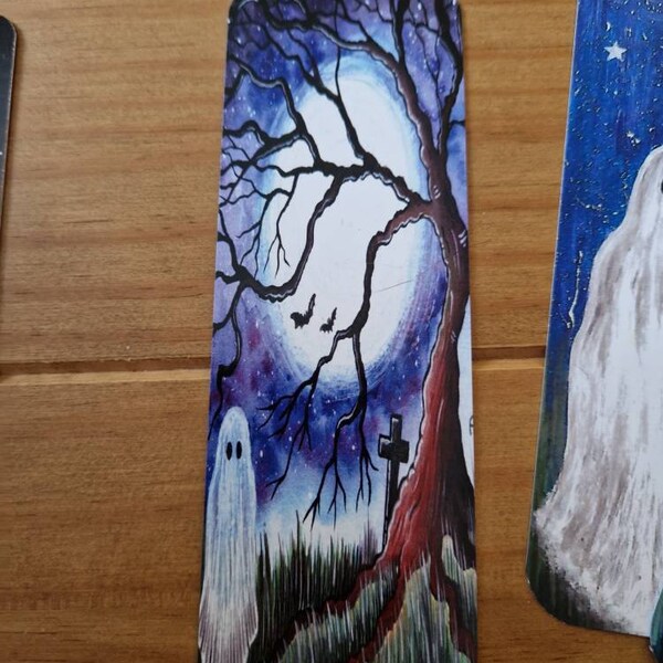 Ghost Pocket Hug, Handpainted Wooden Ghost With Red Heart, Spooky ...