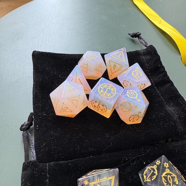 Purple Crystal DND Dice Set – Handmade Engraved/carving Amethyst for ...