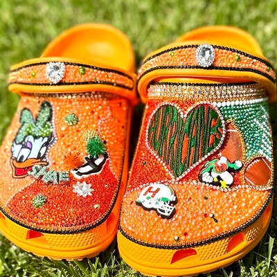 Essential Teacher Button - Etsy