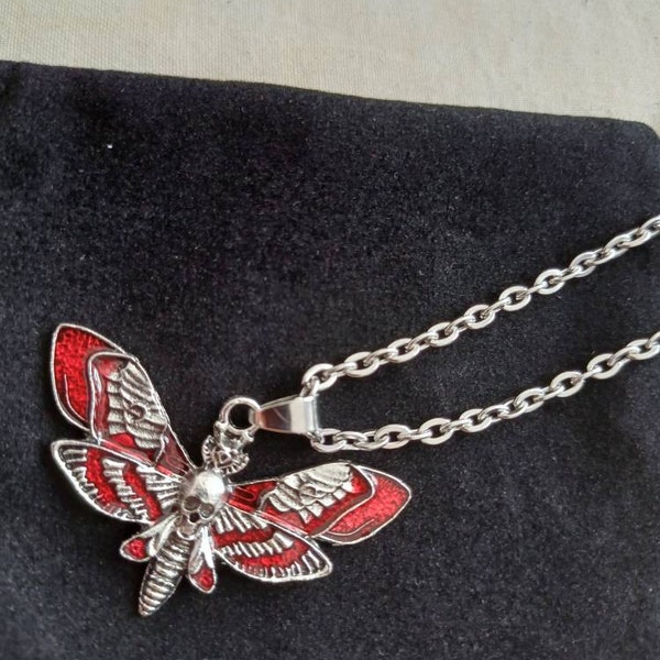 Blood Red Death Moth Head Hawkmoth Gothic Witchy Skull Pendant Silver ...