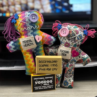 Keychain/charm Stress Relieve Voodoo Doll With Back Pocket Dammit Doll ...