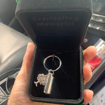 Cremation Keychain for Ashes, Personalized Cremation Urn Keychain, Loss ...