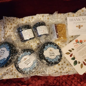 Bee Gift Box With Soap and Honey, Honey Bee Sweet Themed Gift Basket ...