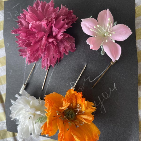 Poirot Lapel Pin Tussie Mussie Pin White Boutonniere Tiny Pin - Etsy