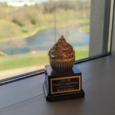 Golden Cupcake Trophy Bake off Trophy Baking Competition Trophy ...
