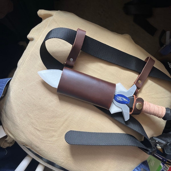 Horizontal Scabbard for Latex Dagger, for Larp, Cosplay or Costume - Etsy